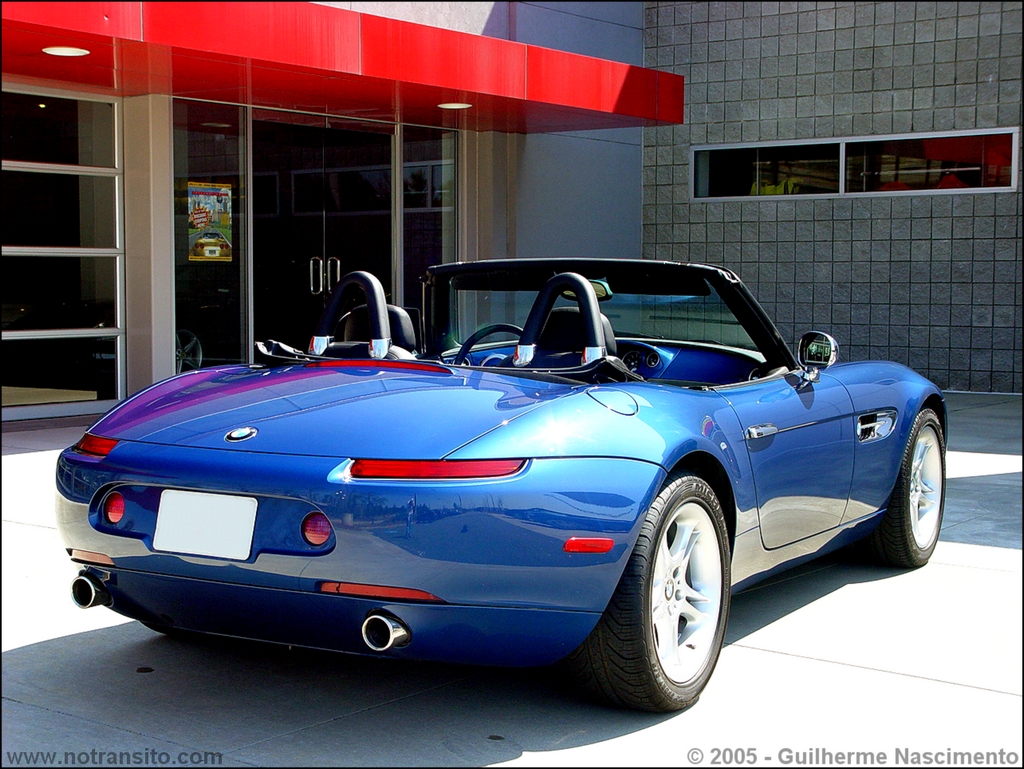 BMW Z8 – No Trânsito